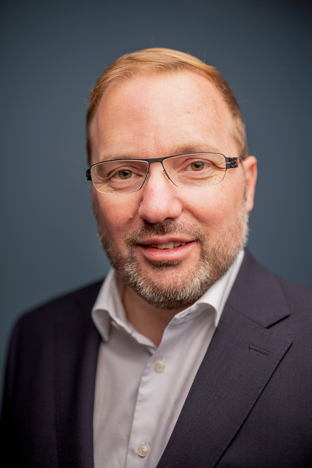 Geschäftsführer verlässt das Unternehmen | Wohlfahrtintern