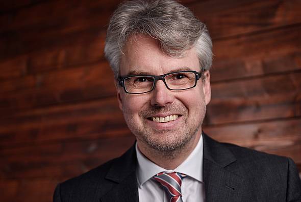 Jens Beckmann wird theologischer Vorstand | Wohlfahrtintern